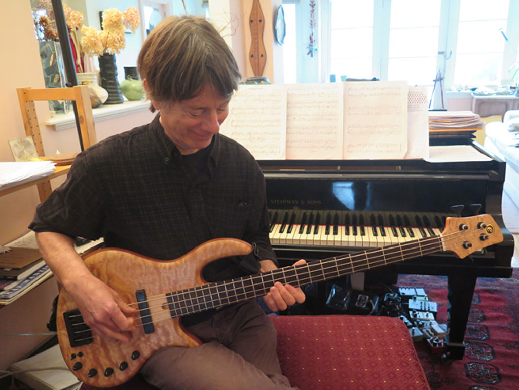 David Woodhead – Elrick Bass Guitars