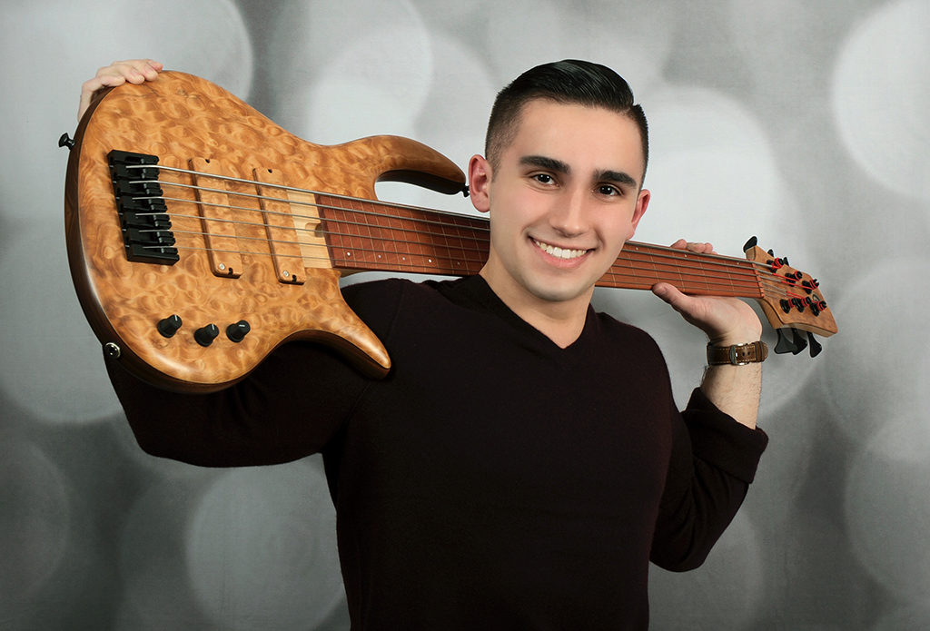 Max Finkelstein – Elrick Bass Guitars